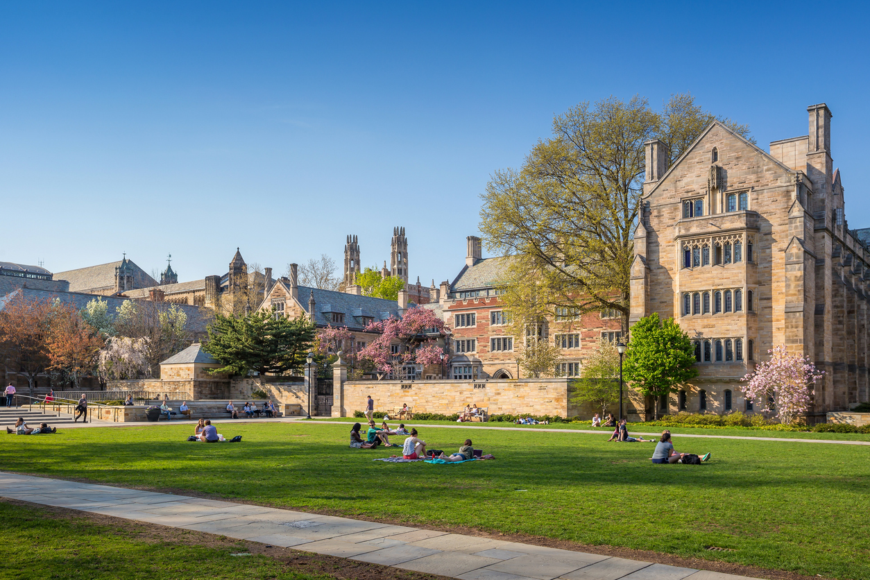 IHEP Offers Recommendations for Establishing the Postsecondary Student ... IHEP Offers Recommendations for Establishing the Postsecondary Student ...
